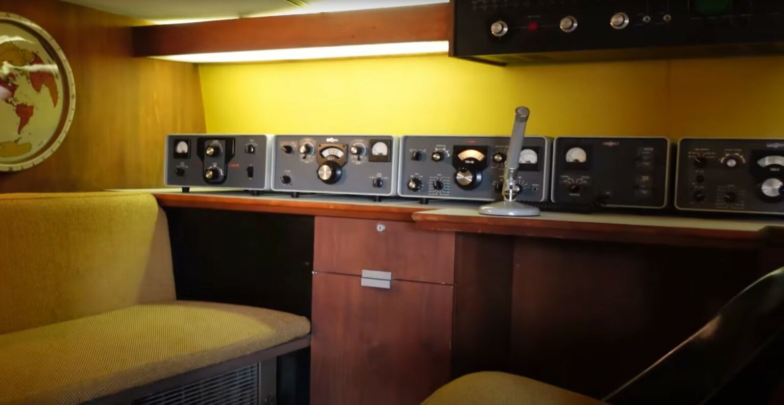 Amateur Radio History: Collins Truck