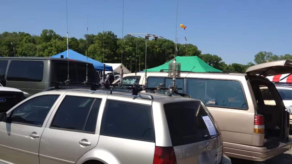 10 Incredible Things You Can Do With Your Ham Radio License – Ham Radio ...